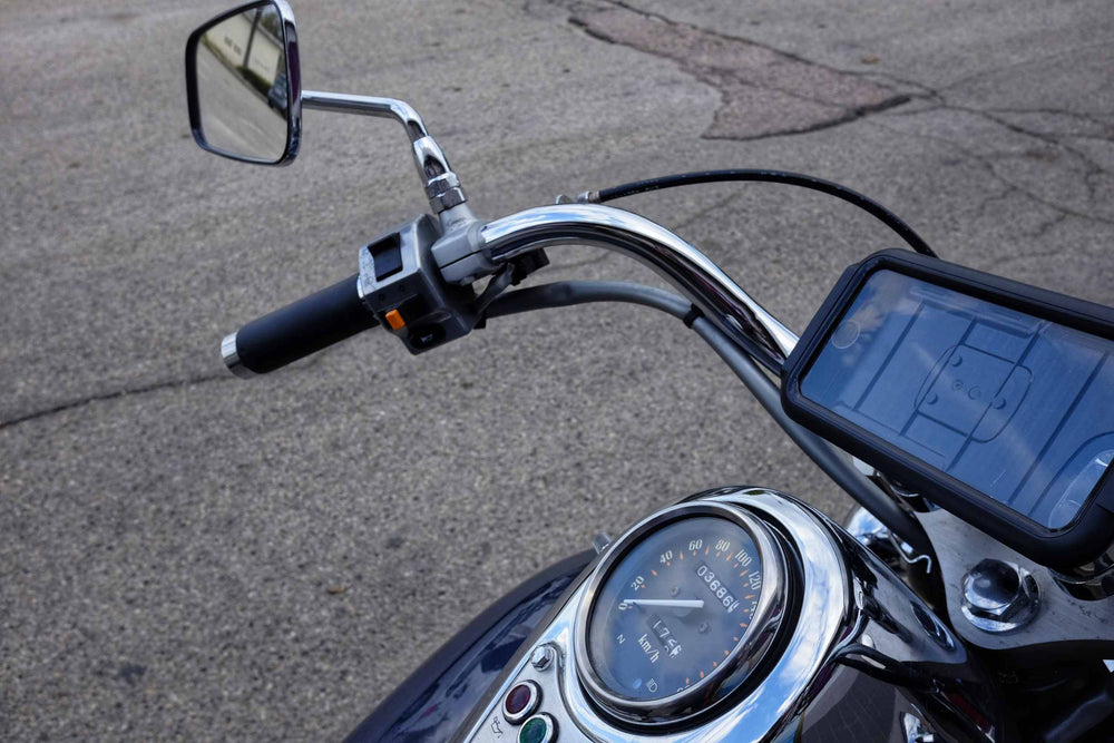 Motorcycle Handlebar Mounts Perform in Off-Road and High-Speed